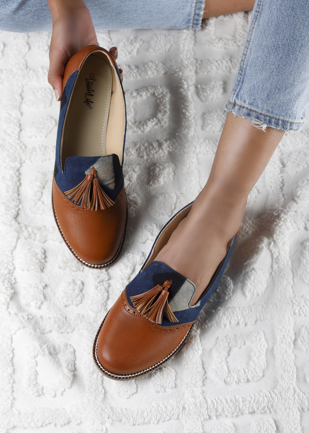 Get Solid Triangle Tile Brogues With Tassel at ₹ 974 | LBB Shop