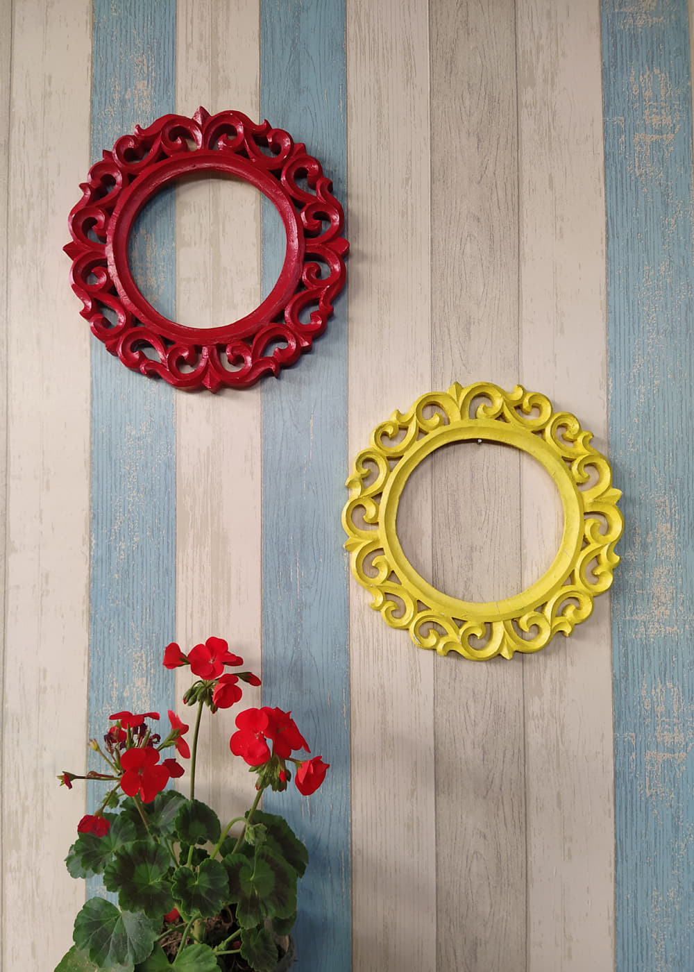 Get Radiant Yellow Red Round Wall Decorative Frame Set at ₹ 1799 | LBB Shop