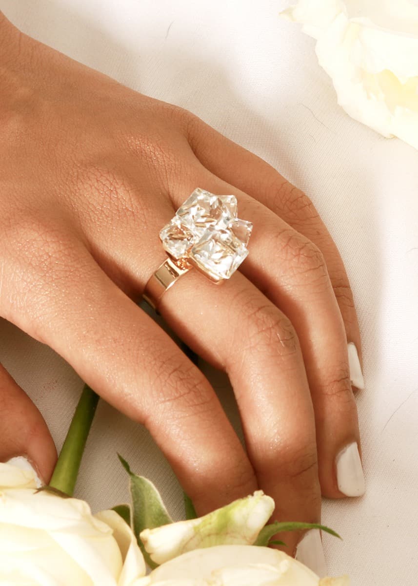 Get Adjustable Rhinestones Cluster Ring at ₹ 499 | LBB Shop