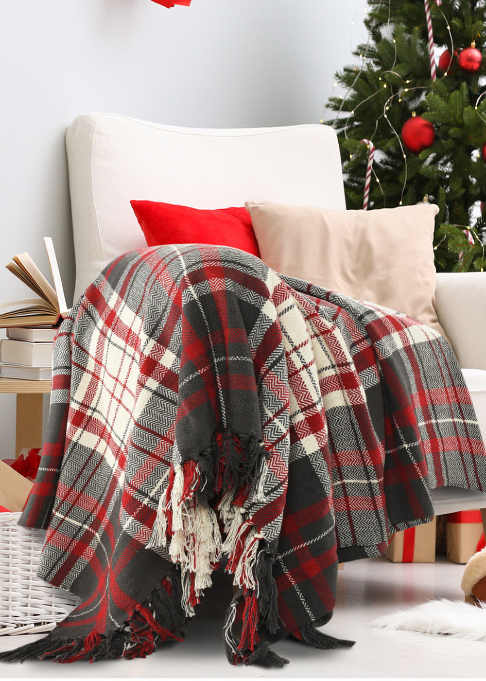 Get Red & Black Plaid Check Throw at ₹ 950 | LBB Shop